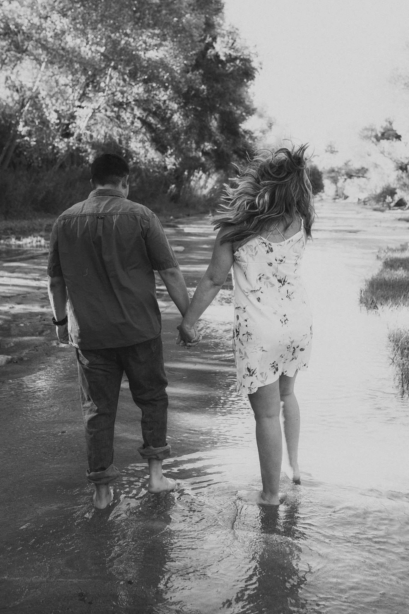 Sweet Couples Photos in the Creek | Arizona Couples Photos - Marisa ...