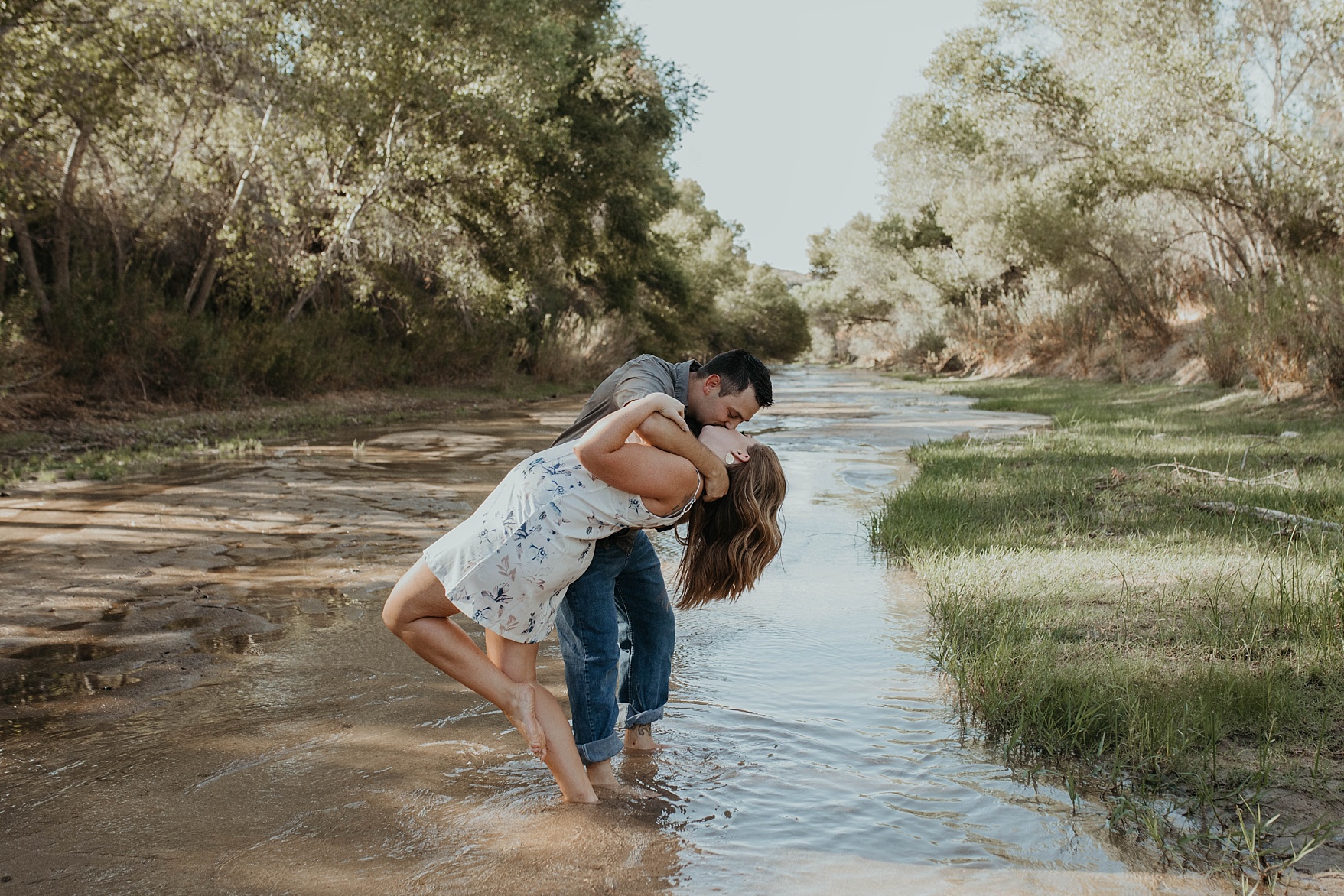 Sweet Couples Photos in the Creek | Arizona Couples Photos - Marisa ...